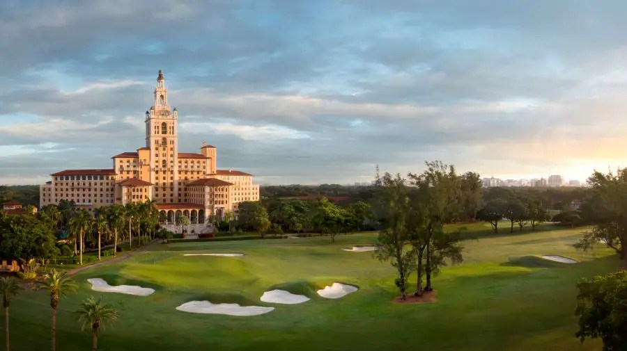 The 10 BEST public golf courses in Miami, Florida!