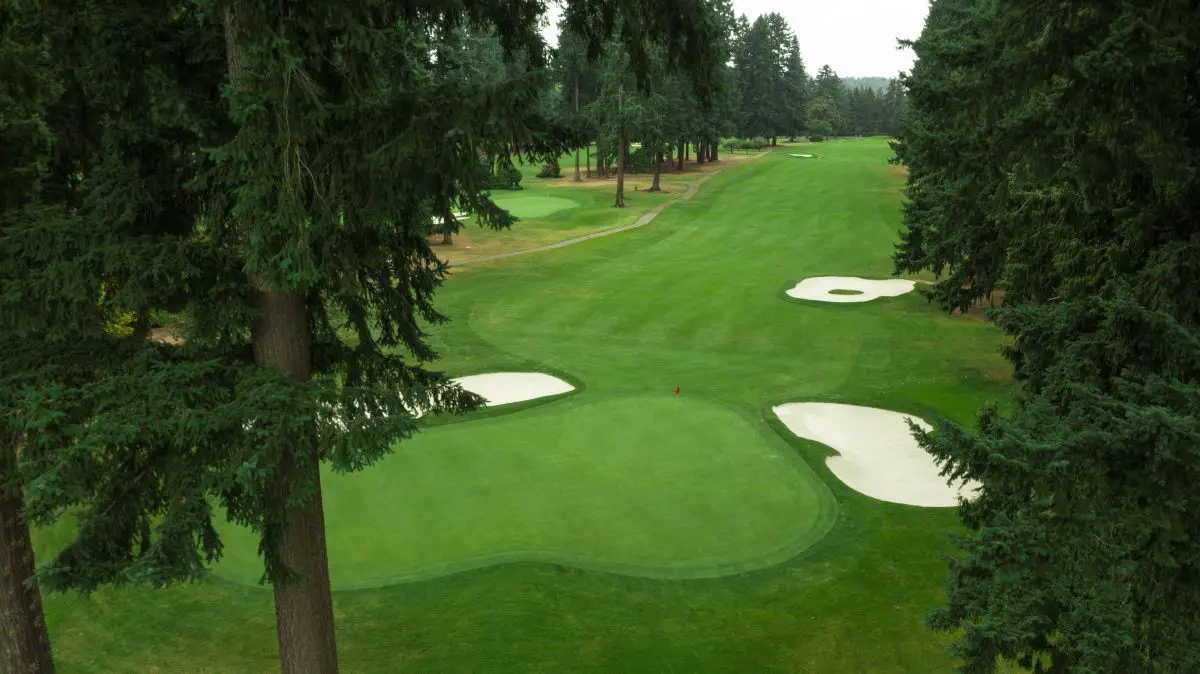 The 8 BEST golf courses in Portland, Oregon!